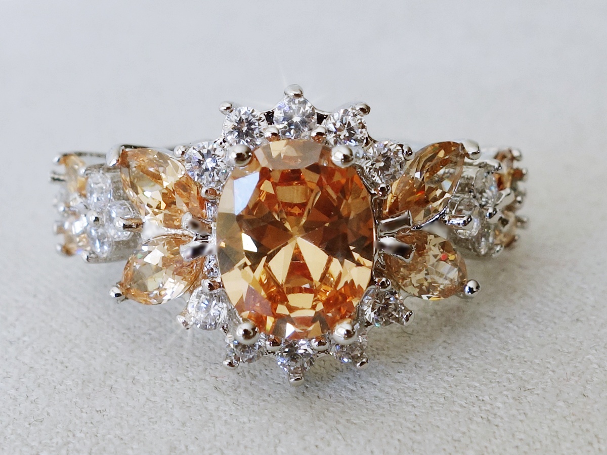 Champagne Sparkle - Carat Infini, Belgium